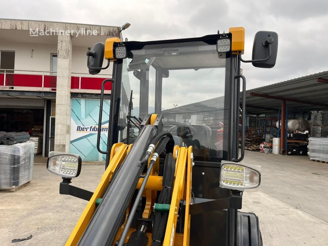Novi Kubota H220 0.5m3 teleskopski prednji utovarivač