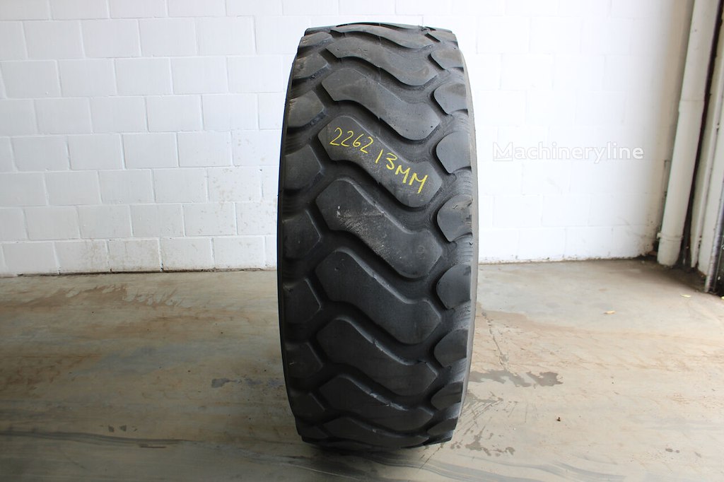 Michelin 20.5R25 XHA2 REGROOVED 13mm Nr. 2262 1 PIECE guma za prednje utovarivače
