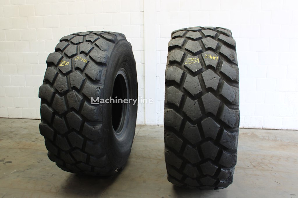 Michelin XADN+ REGROOVED guma za prednje utovarivače