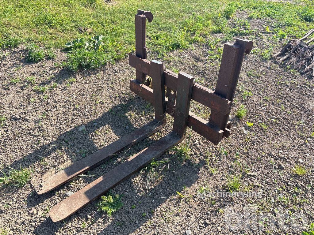 Prodaje se Große BM viljuške na aukciji