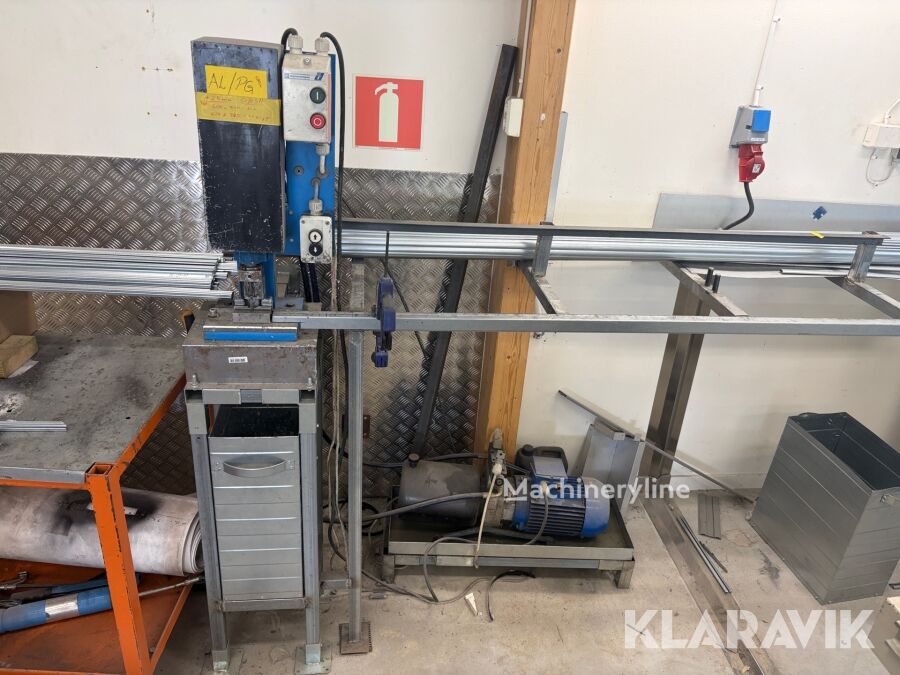 Prodaje se AL-klipp opremu za proizvodnju profila na aukciji