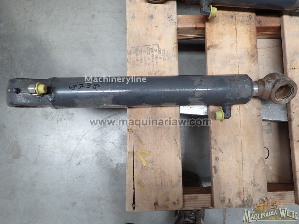 AHC17391 hidraulični cilindar za John Deere 320G mini utovarivača