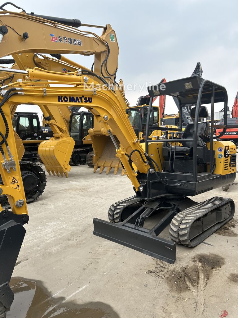 Komatsu PC30MR mini bager