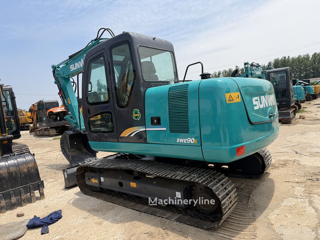 Sunward SWE 90 bager guseničar