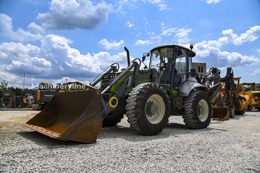 Lännen 8600E bager-utovarivač