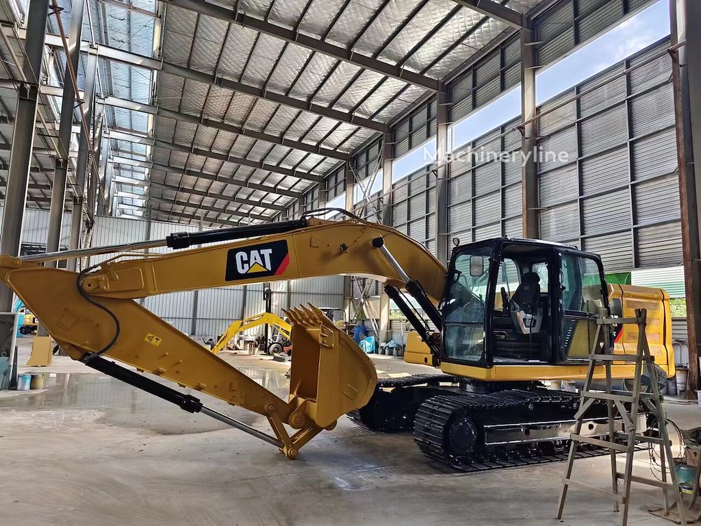 Caterpillar 320GC bager guseničar