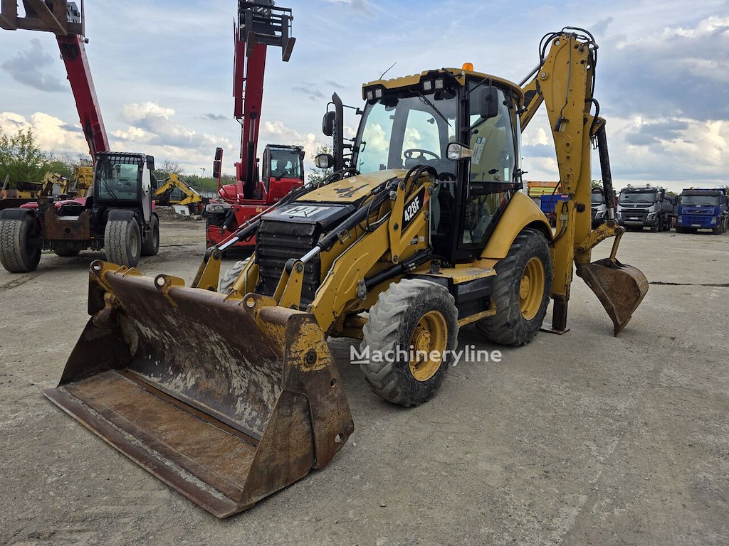 Caterpillar 428F bager-utovarivač