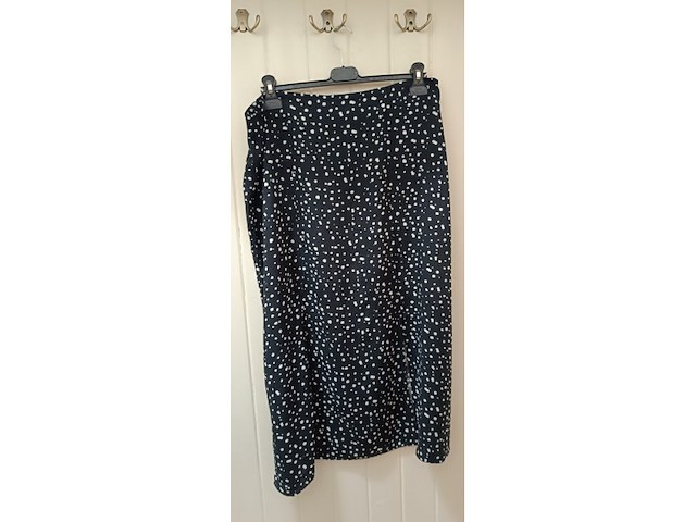 Primark suknja od viskoze vel.46