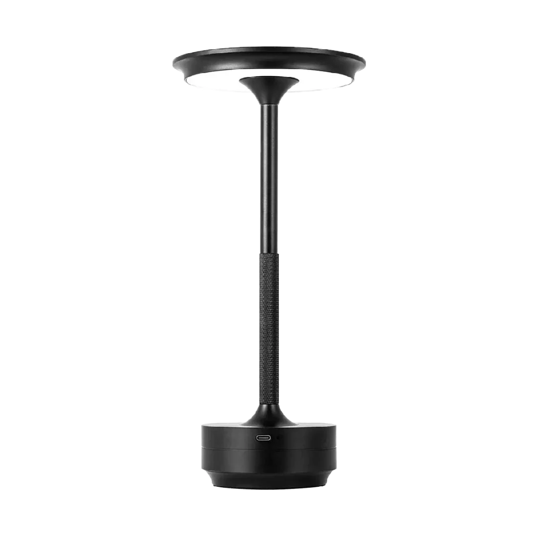 Punjiva stona lampa
