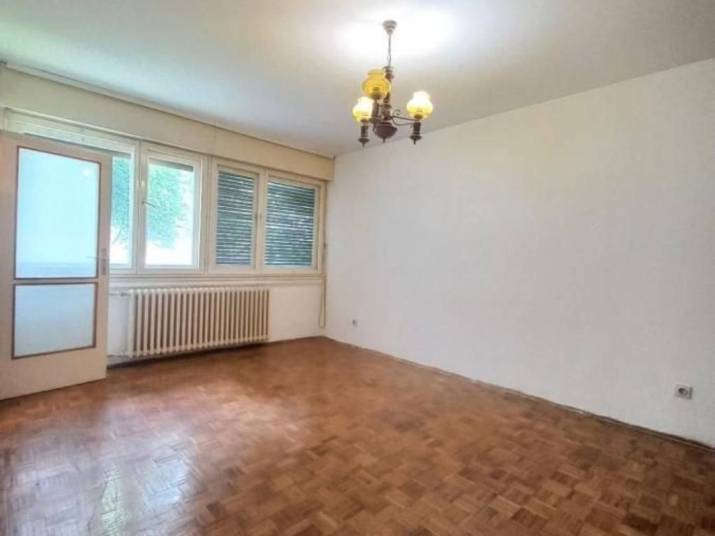Dvosobni stan Braće Jerković, Vojvode Vlahovića, Beograd