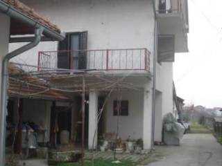 Stan u dobrom stanju, Čačak