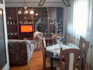 Trosobni stan Bulevar Cara Lazara, Spens, Novi Sad