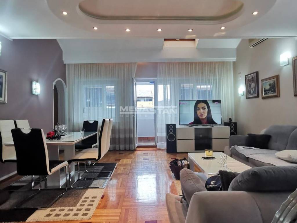 Duplex Gandijeva, Blok 45 - 44, Beograd