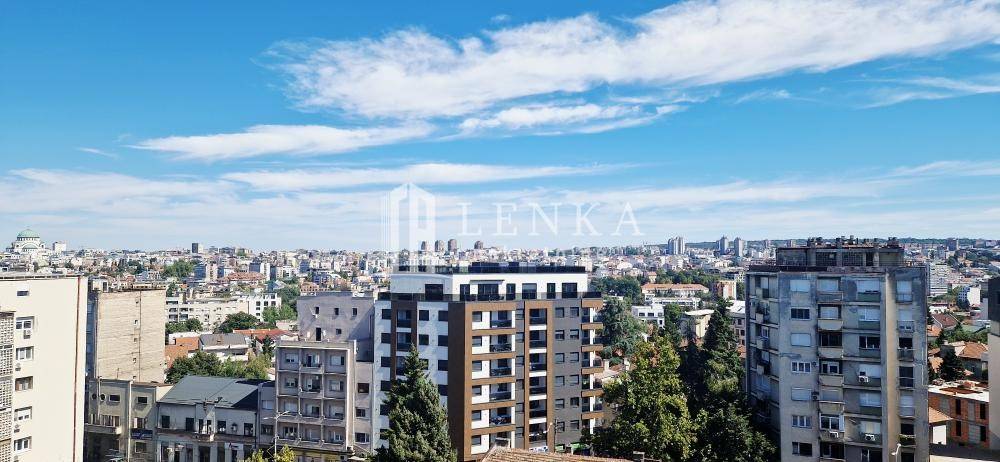 Četvorosobni stan Jove Ilića, Voždovačka crkva - FON - Saobraćajni fakultet, Beograd