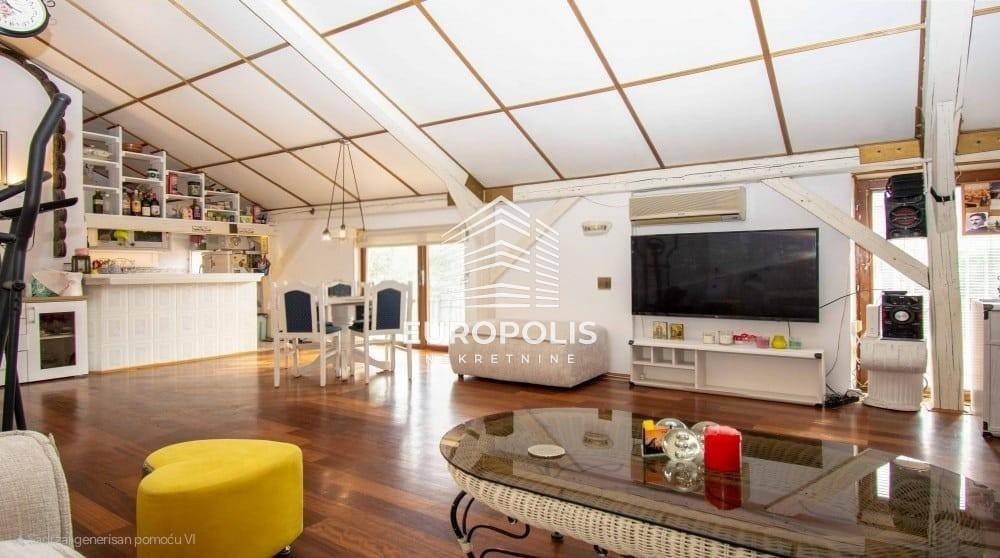 Trosobni stan Cara Uroša, Centar - Skupština - Terazije, Beograd
