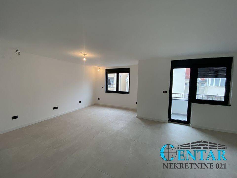 Duplex novo, drugi sprat, Bistrica - Bulevar, Novi Sad