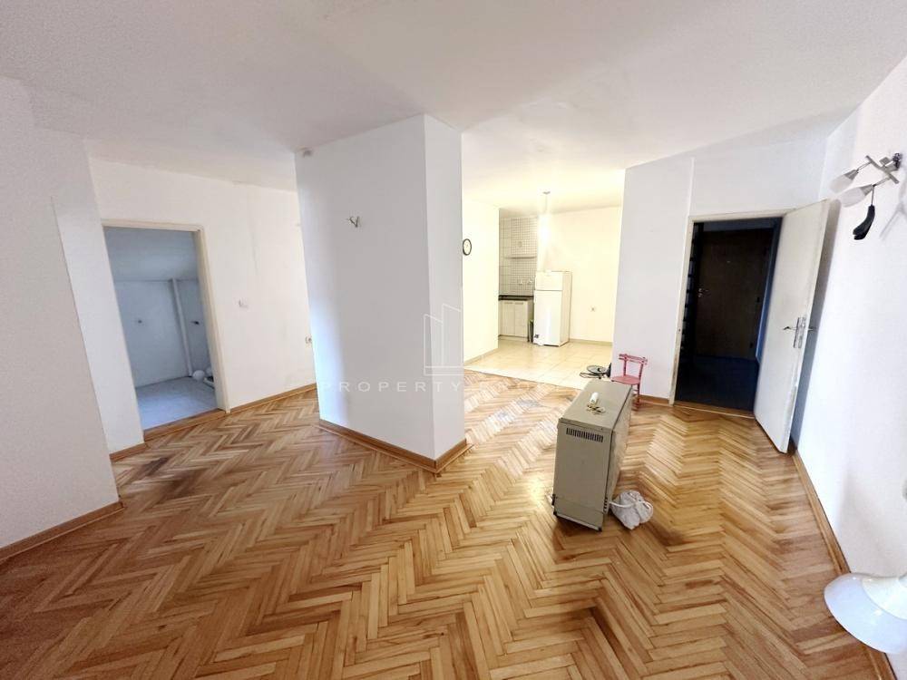 Trosobni stan Kraljice Natalije, Savamala, Beograd