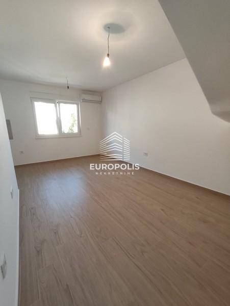 Trosobni stan novo, Beograd