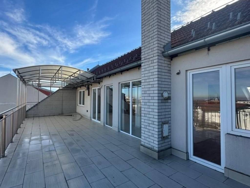 Dvosobni stan novo, treći sprat, Sremska Kamenica Centar, Novi Sad