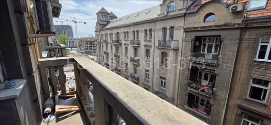 Prodaja stana kod Ekonomskog fakulteta 106m2
