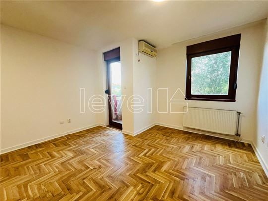 Stan,Novi Sad,Nova Detelinara,kv: 45.00