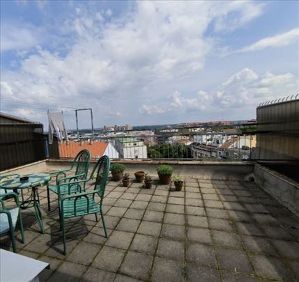 Centar, Džordža Vašingtona, 42m2 + 24 m2