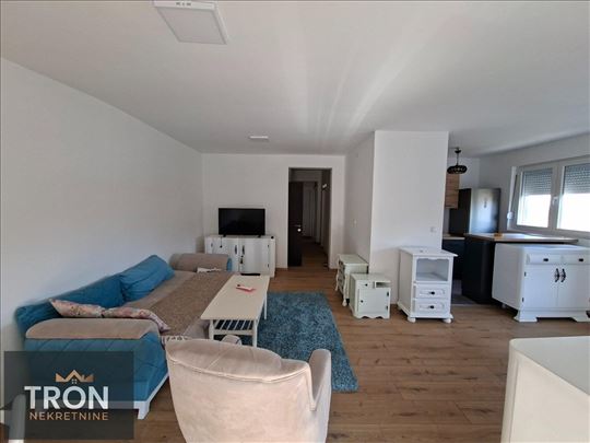 Dvosoban stan u blizini vinarije Grabak 80m2