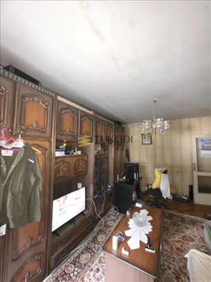 1,5 stan od 31m2,Prvomajska,za renoviranje