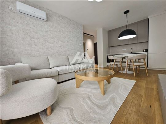Izdaje se nov namešten stan 47m2, Prozivka