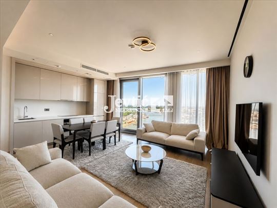 Luksuzan trosoban stan u Kuli Beograd | St.Regis