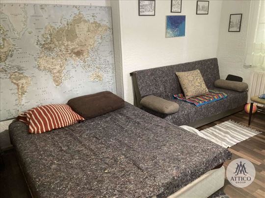 Izdaje se garsonjera na Sajmištu – 25m², svi trošk