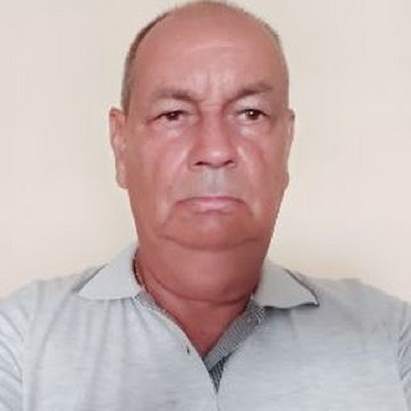 Penzioner 72 godine Novi Sad 0621619050