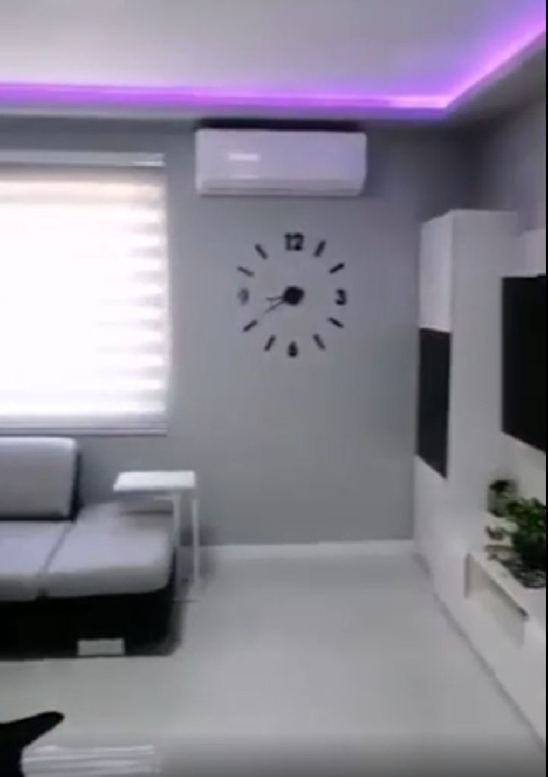 Na prodaju kuća 420 m2 sa 3 trosobna stana