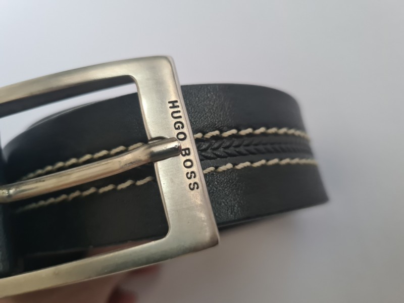 Oroginal HUGO BOSS kozni ksis kao NOV