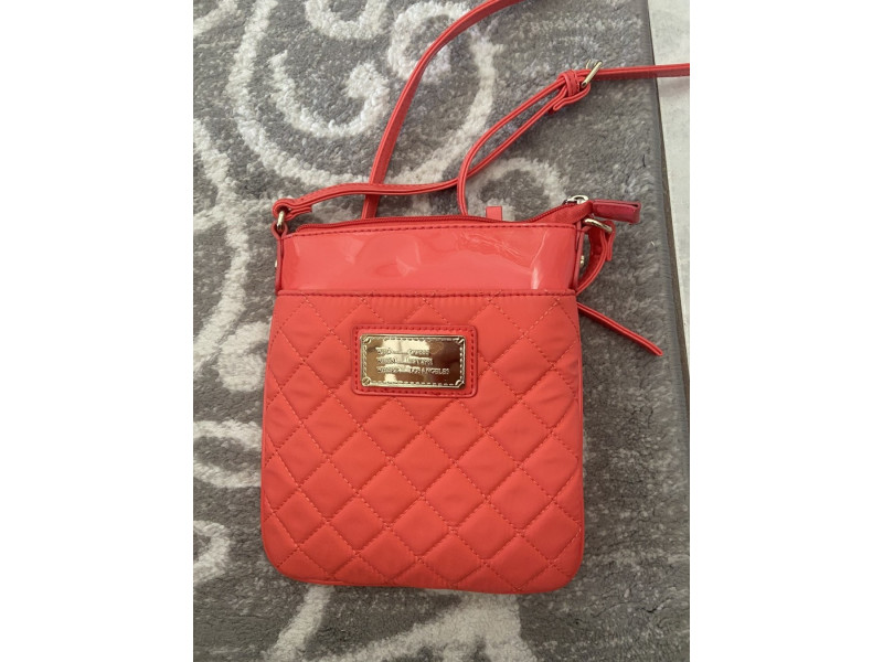 GUESS original torbica, nova