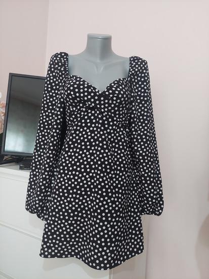 H&M haljina sa tufnama