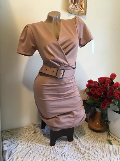 Nova roze dekoltovana pozadi nabori S/M