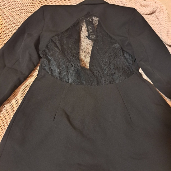 Sako i pantalone,38 čipka.na ledjima