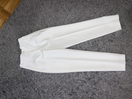 Zara pantalone