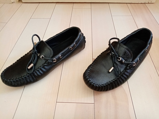 LOUIS VUITTON vrhunske zenske kozne mokasine