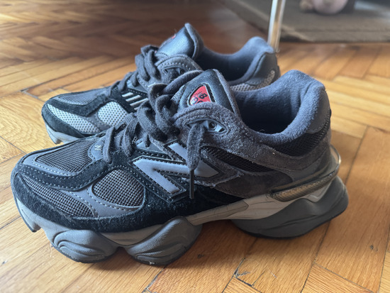 New Balance 9060