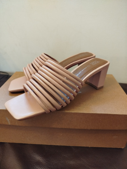 Kozne papuce Cox NOVE 38