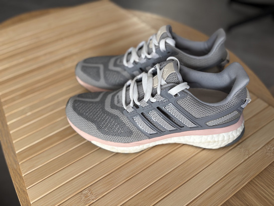 ADIDAS energy boost patike-NOVO