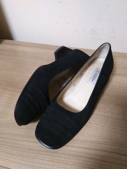 *NEXT*Skroz KOZNE,Ko NOVE, Prelepe %%%