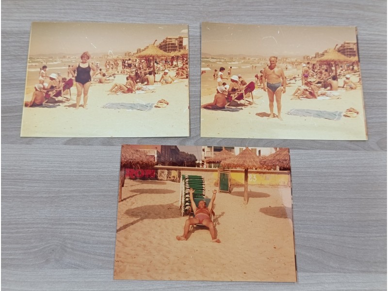 Vintage fotografija dama i gospodin na plaži