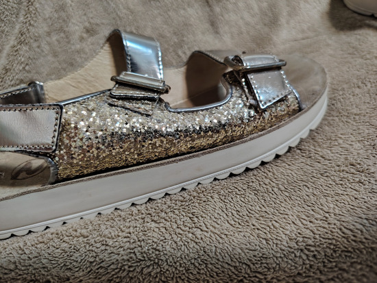 NATURINO kozne sandale 34