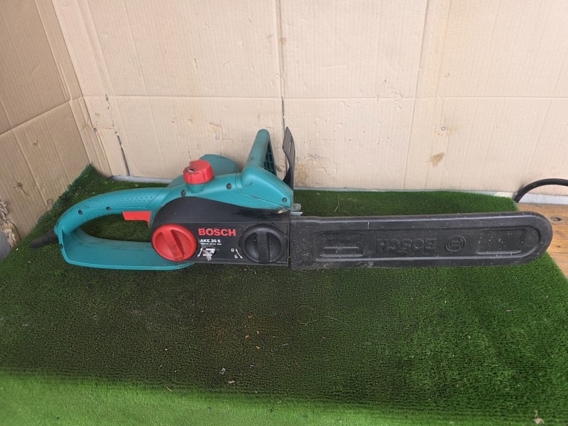 Bosch elektricna testera
