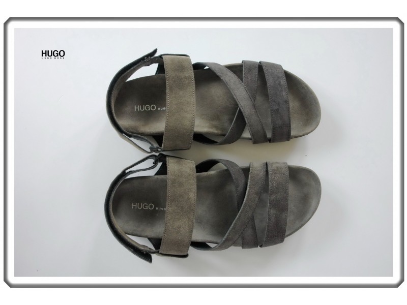ORIGINAL HUGO BOSS SANDALE OD PRAVE KOŽE 42 NOVE!