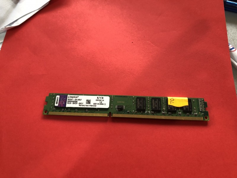 kingston 4gb DDR3 Br.R8