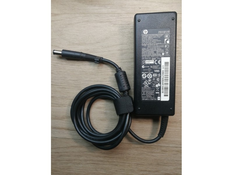 Adapter HP PPP012D-S 19V --- 4,74A 90W